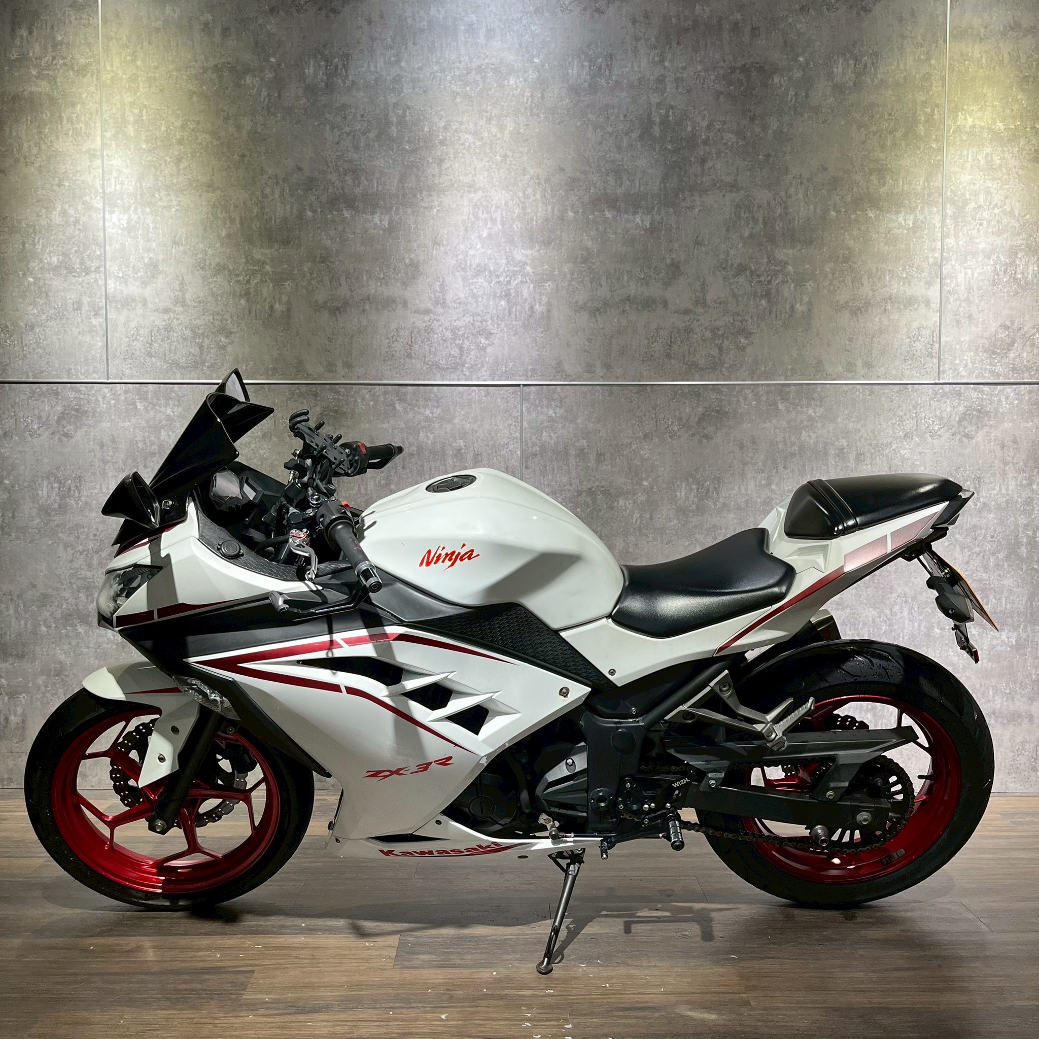KAWASAKI NINJA300 - 中古/二手車出售中 2015 NINJA300 | webberˍmoto - 「Webike-摩托車市」