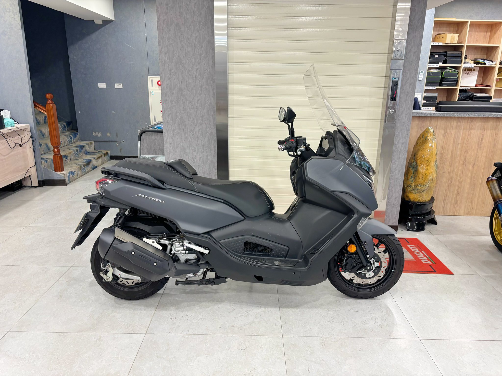 【三陽 MAXSYM 400】車輛一覽 新車、二手、中古機車、速可達、大型重機應有盡有 - 「Webike-摩托車市」