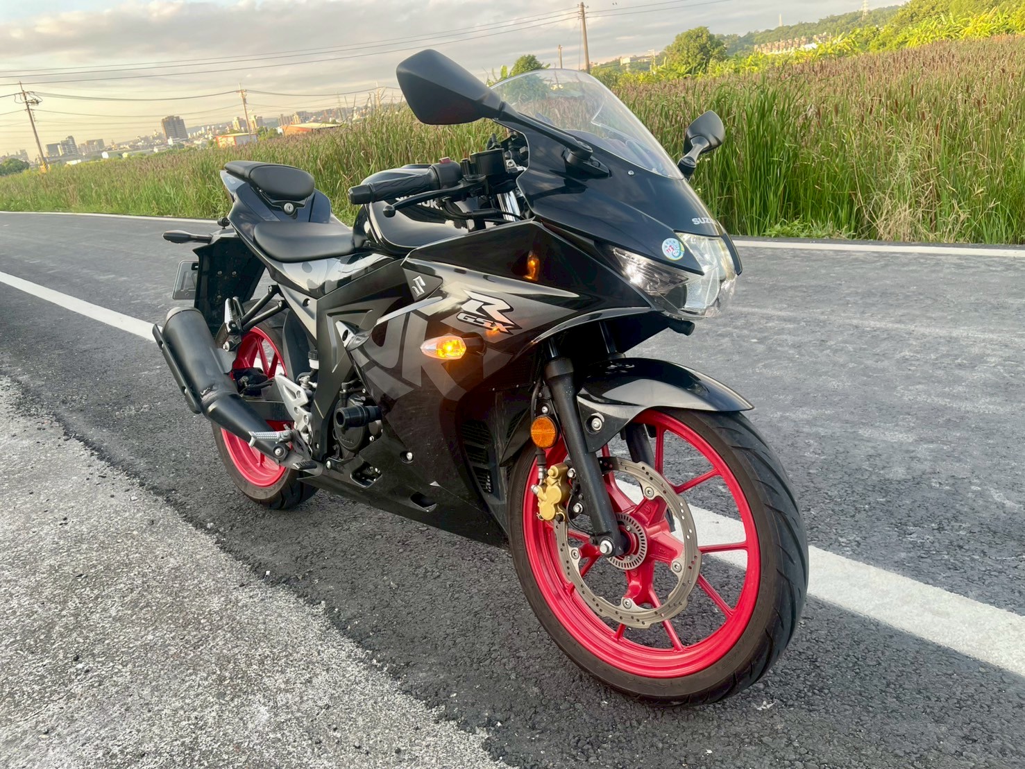 SUZUKI GSX-R150 - 中古/二手車出售中 2021 GSX-R150 | 個人自售 - 「Webike-摩托車市」