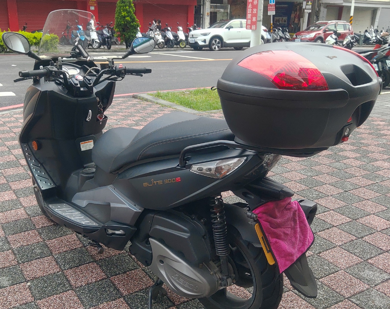 宏佳騰 ELITE 300 - 中古/二手車出售中 宏佳騰 ELITE 300 2017 年 | 個人自售 - 「Webike-摩托車市」