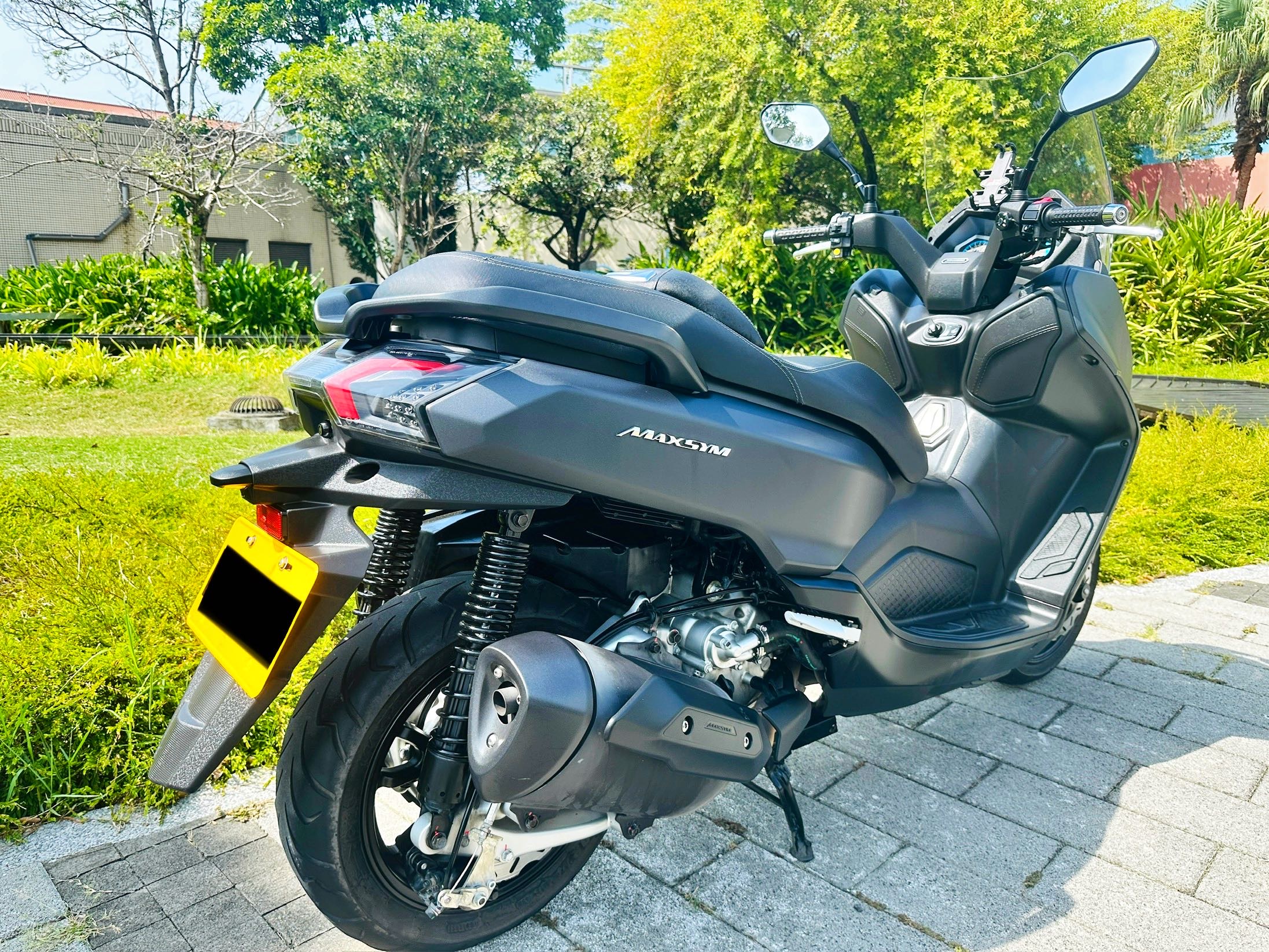 三陽 MAXSYM 400 - 中古/二手車出售中 SYM 三陽 MAXSYM 400 2021 黃牌大羊 有行車記錄器 手機架 | 輪泰車業 - 「Webike-摩托車市」