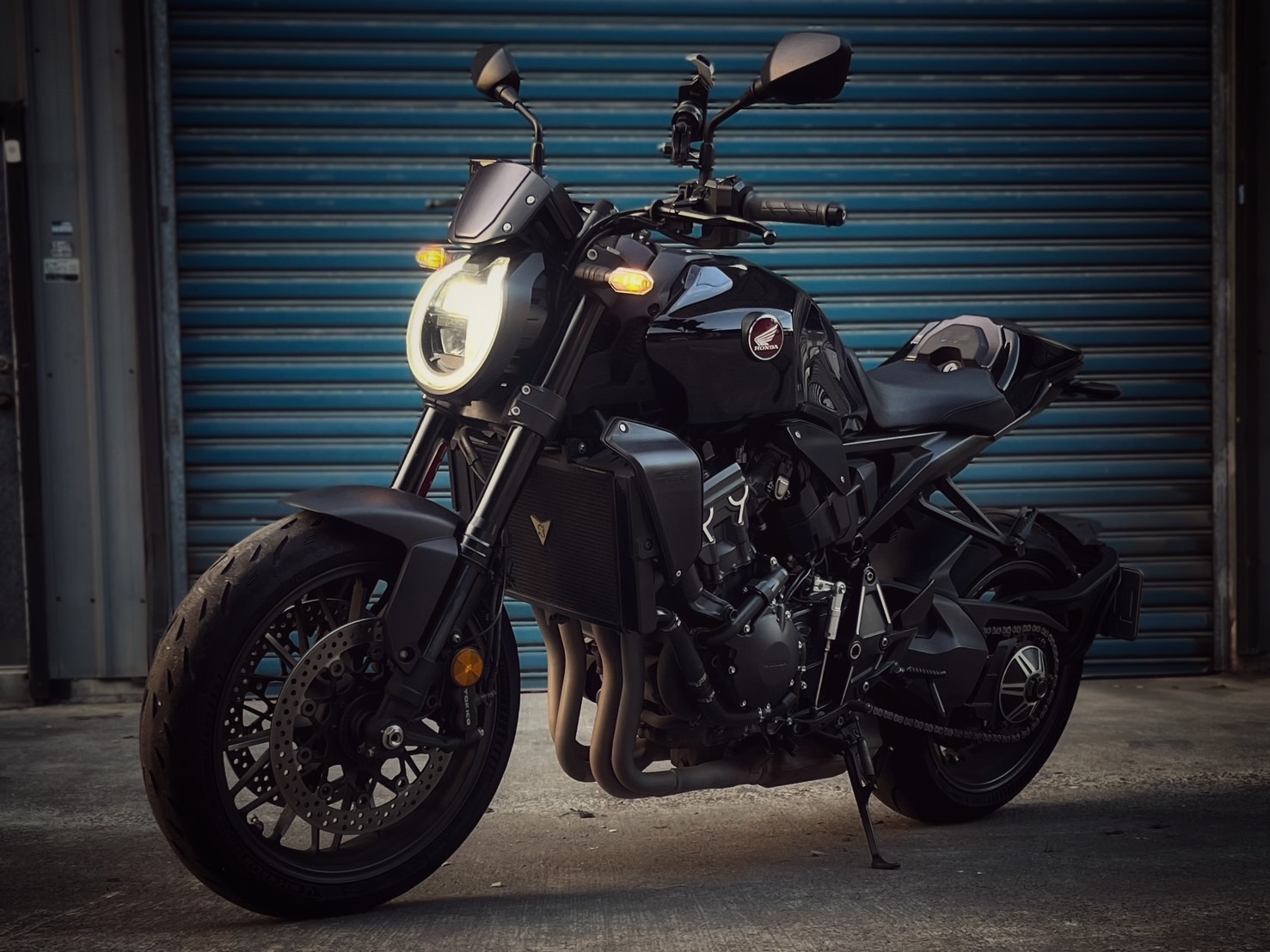 HONDA CB1000R - 中古/二手車出售中 2023 Honda CB1000R+ 台本車 基本改 無摔無事故 小資族二手重機買賣 ...