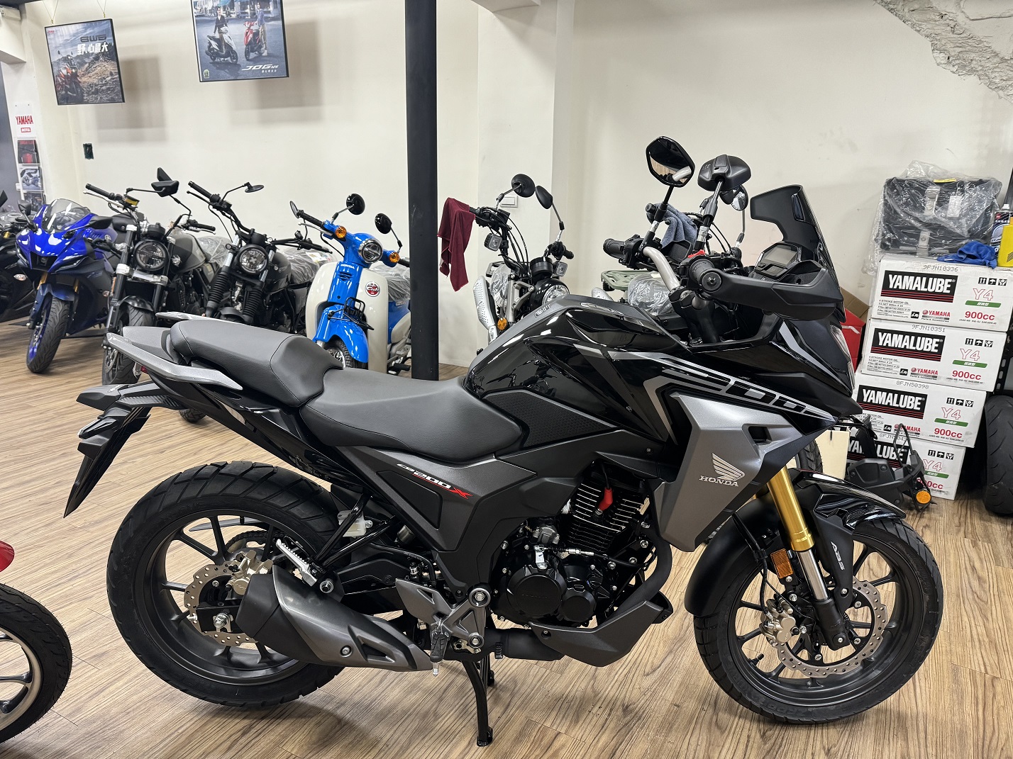 HONDA CB200X新車出售中 【新竹長龍車業】HONDA 本田 2024 CB200X | 新竹長龍車業行 - 「Webike-摩托車市」