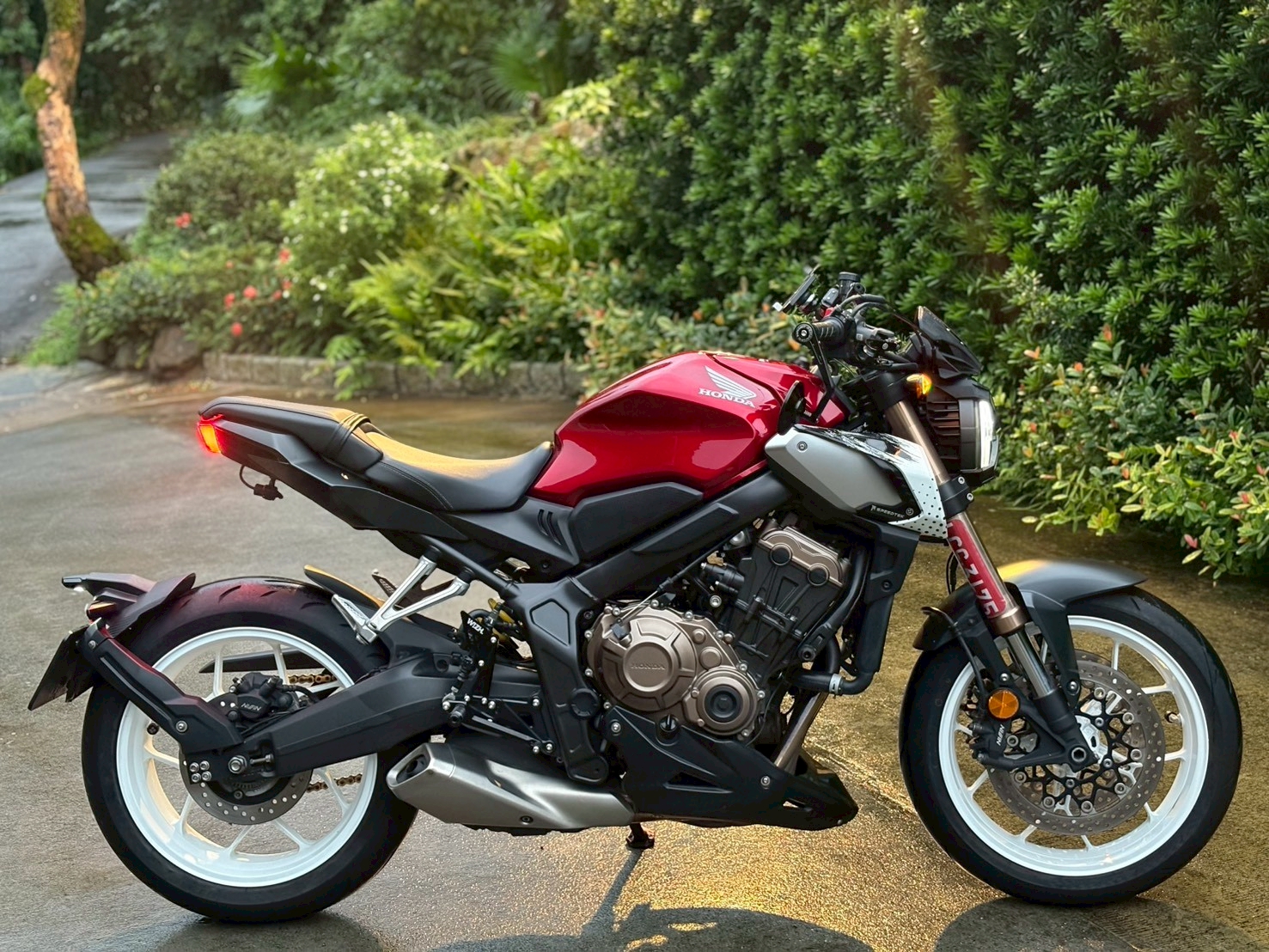HONDA CB650R - 中古/二手車出售中 HONDA CB650R紅 | 楽邁車庫 - 「Webike-摩托車市」
