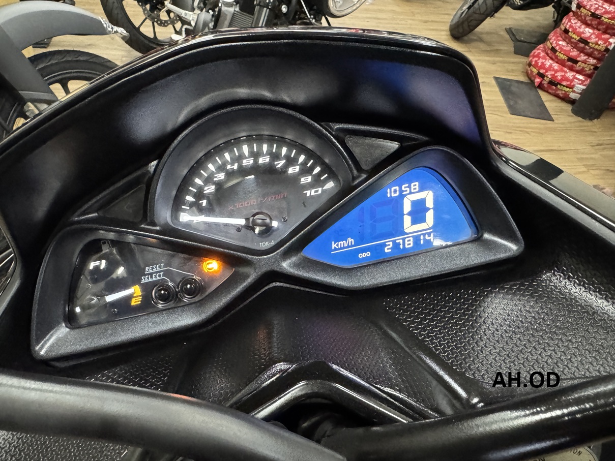 山葉 S-MAX 155 ABS - 中古/二手車出售中 【新竹長龍車業】YAMAHA 山葉 S-MAX 155 ABS | 新竹長龍車業行 - 「Webike-摩托車市」