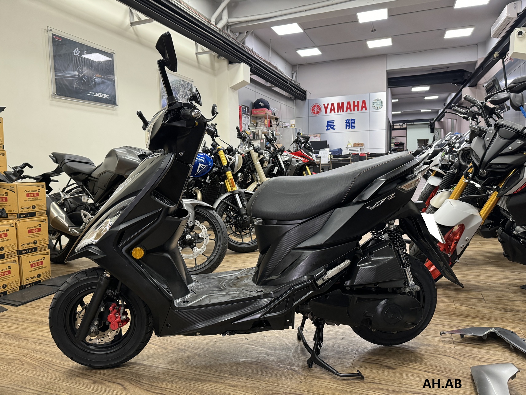 光陽 VJR 125 - 中古/二手車出售中 【新竹長龍車業】KYMCO 光陽 VJR 125 | 新竹長龍車業行 - 「Webike-摩托車市」