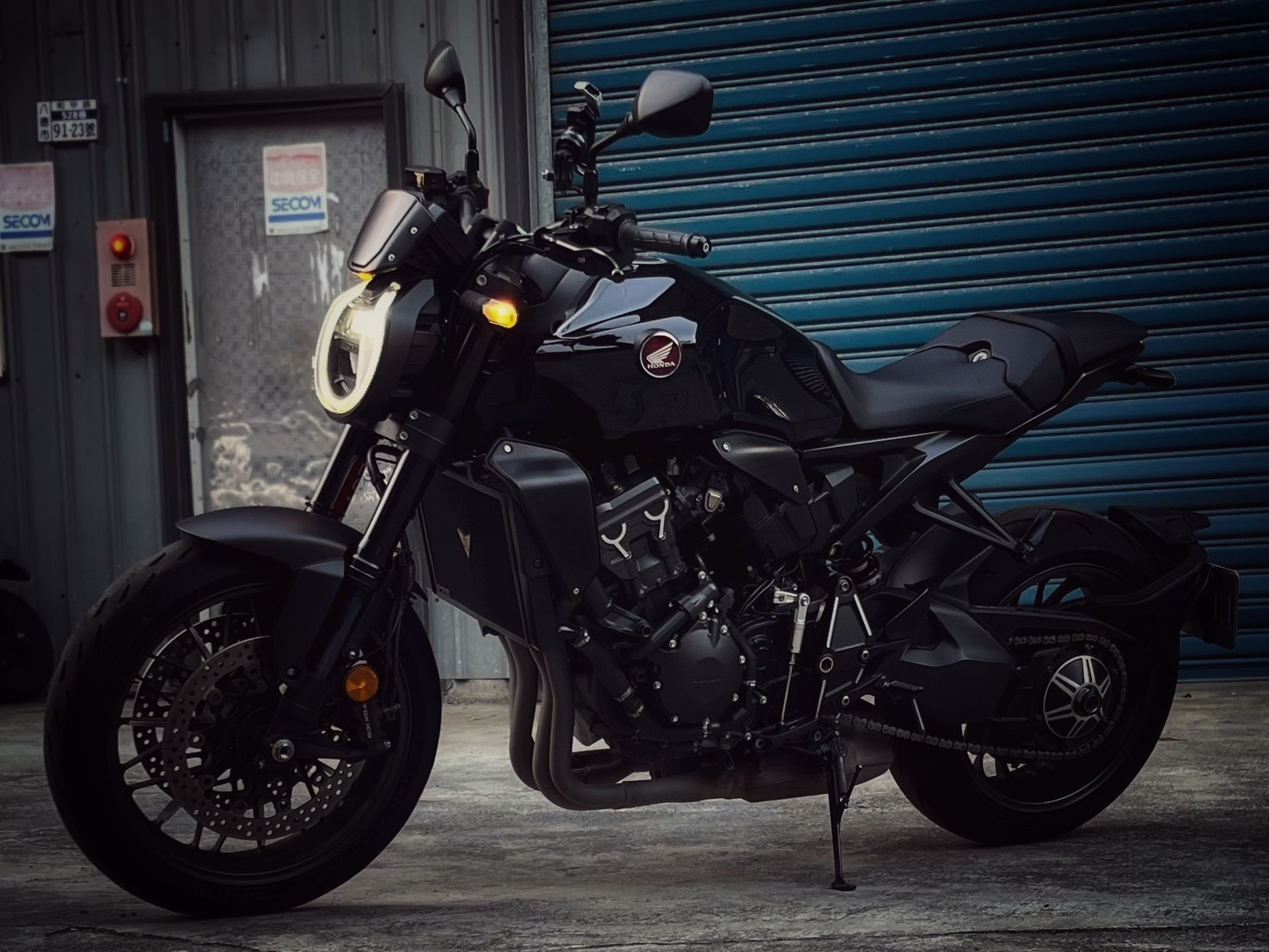 HONDA CB1000R - 中古/二手車出售中 Honda CB1000R PLUS 台本一手車 基本改 無摔無事故 小資族二手重機買賣 ...