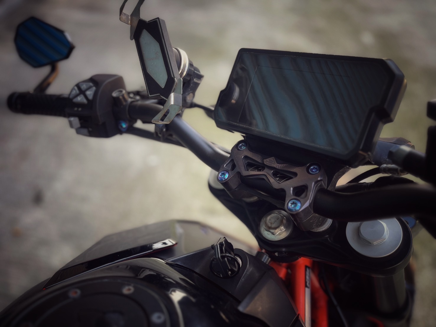 KTM 390DUKE - 中古/二手車出售中 KTM Duke390 全車彩貼 GearsH2後避震 Frando卡鉗 眾多鈦螺絲 小資族 ...